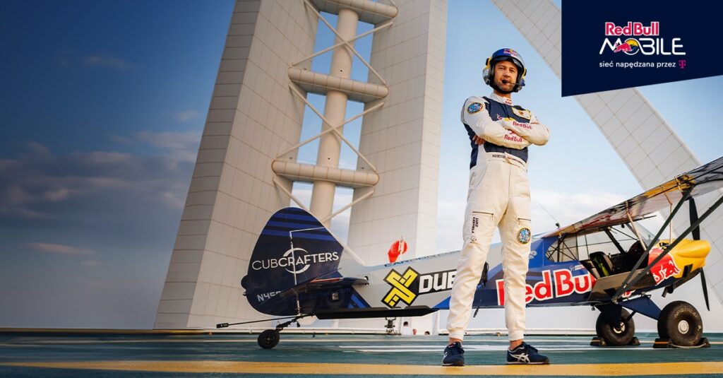 Red Bull MOBILE - oferta subskrypcji w aplikacji